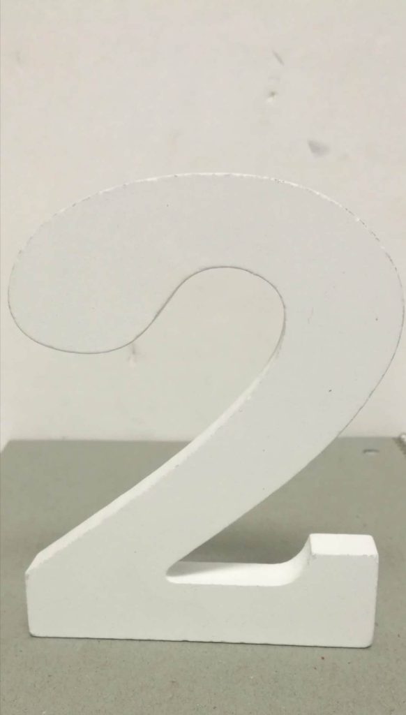 5" WHITE STANDING WOODEN NUMBER — Buy Wholesale at SoNice Party